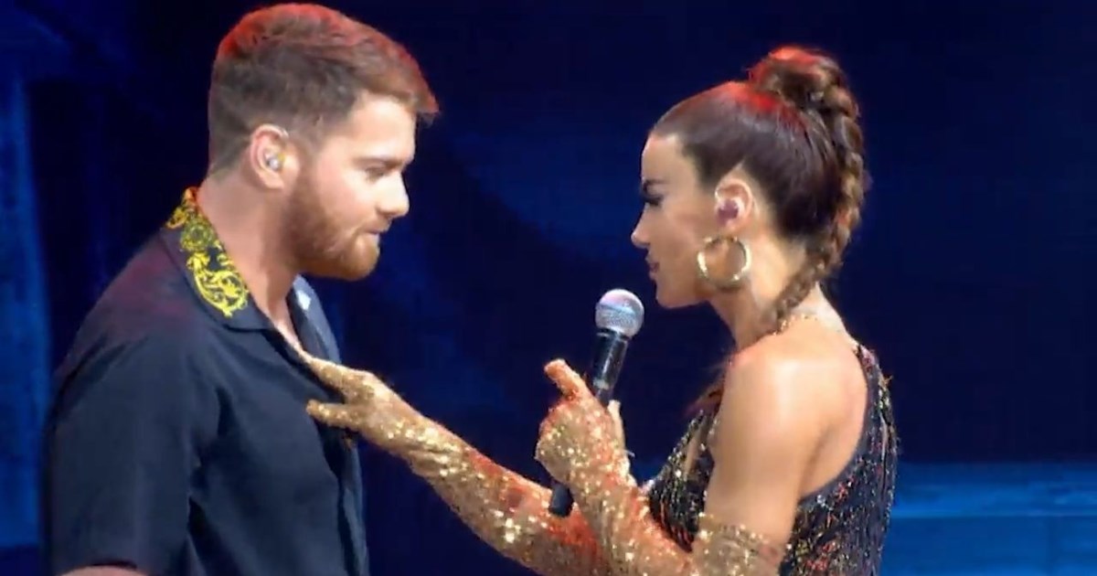 J2US | Η απίθανη ατάκα του James Καφετζή: "Έχω γίνει ο Τριαντάφυλλος του... | webtv Ειδήσεις ...