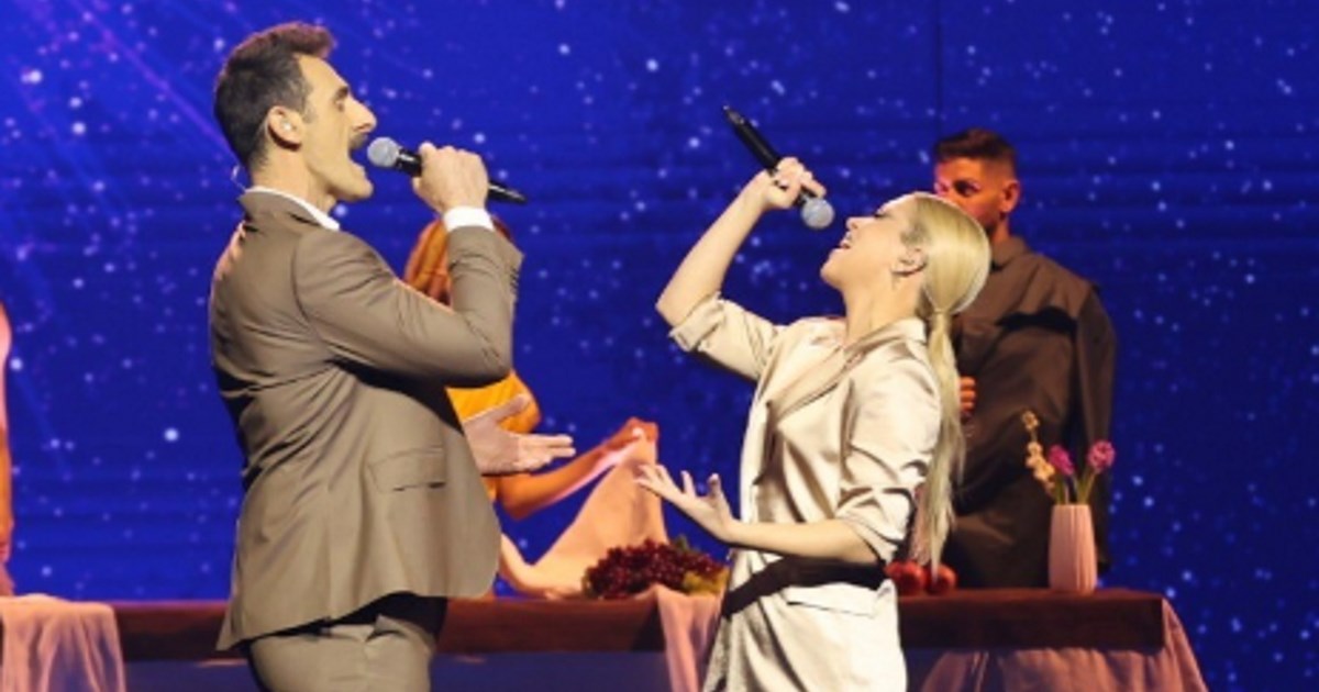 J2US | Όλες οι ανατρεπτικές εμφανίσεις του ένατου live show | webtv Ειδήσεις | Yupiii.gr