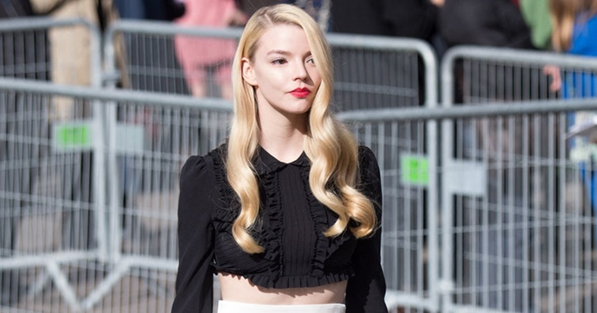 H Anya Taylor Joy με Barbie look στο Φεστιβάλ Βενετίας | celebrities ...